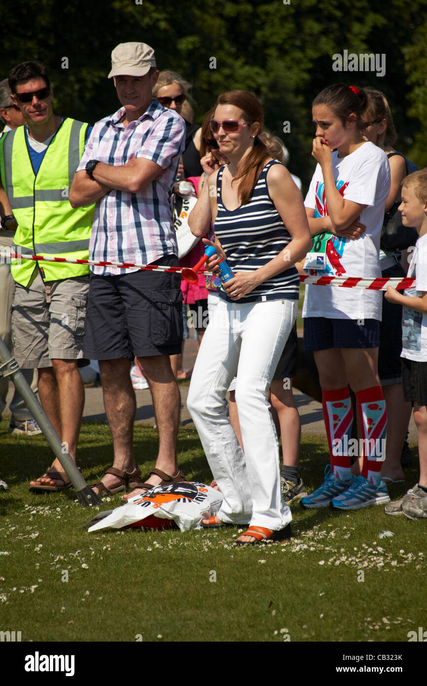 Actress debra stephenson hi-res stock photography and images - Alamy