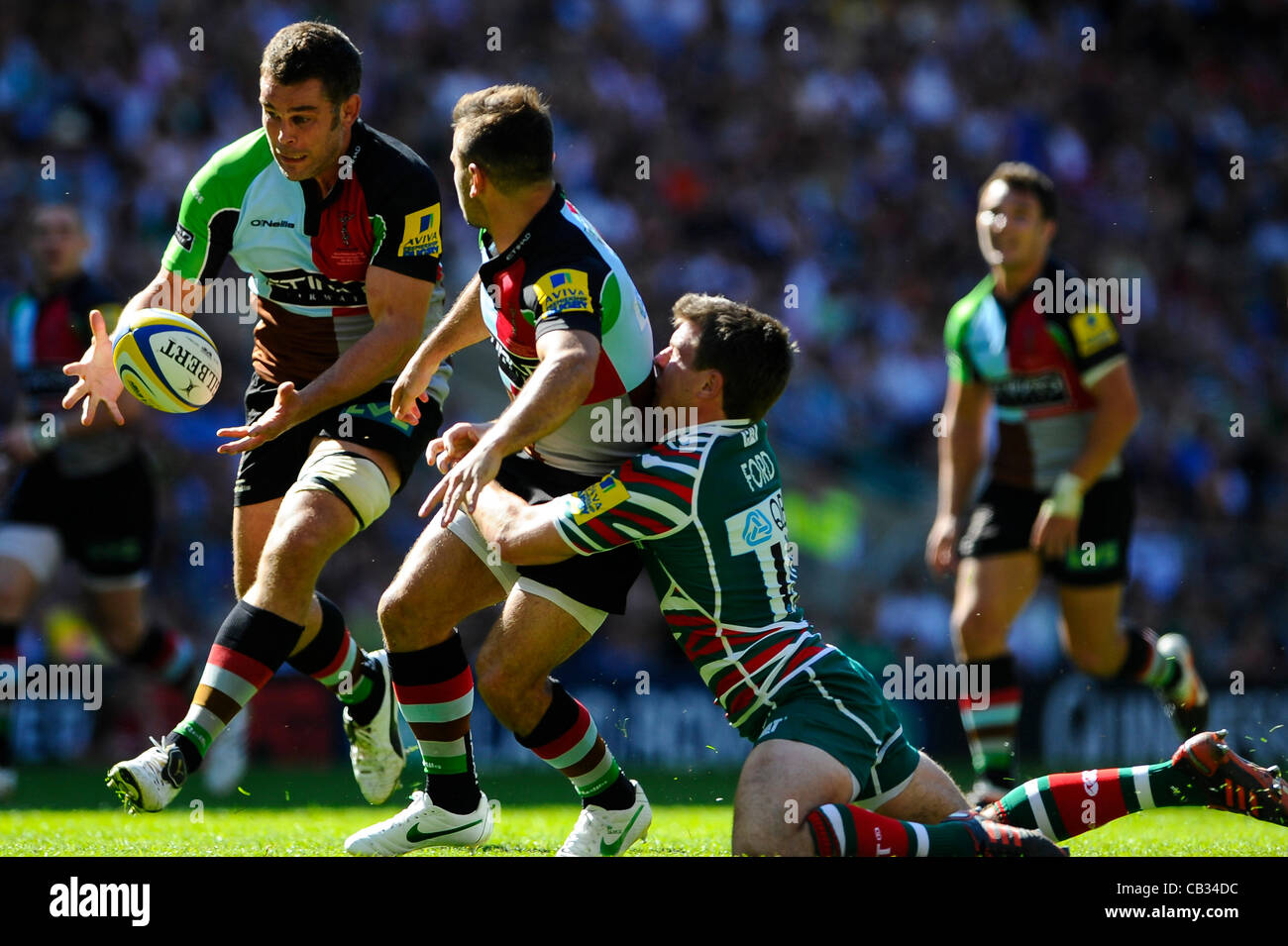 Rugby number 8 scrum hi-res stock photography and images - Alamy