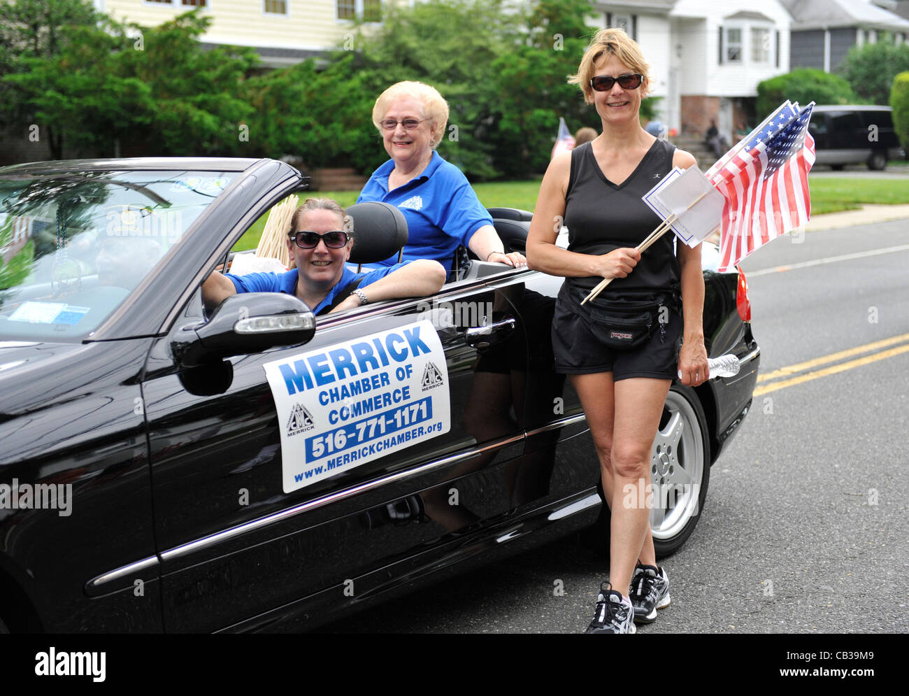 American chamber of commerce flag hi-res stock photography and images ...