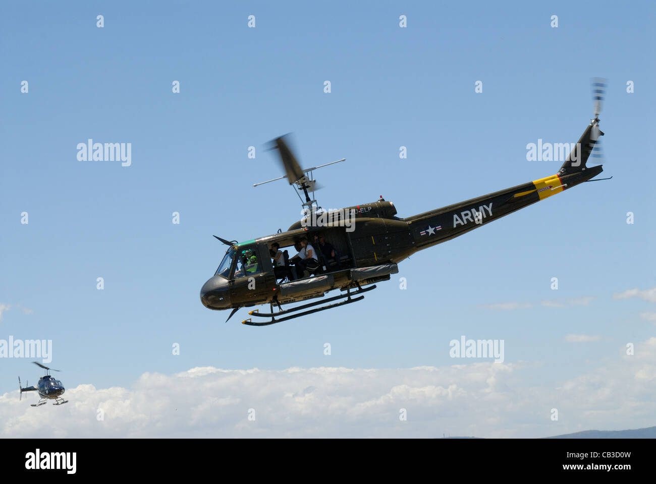 Huey helicopter cape town hi-res stock photography and images - Alamy