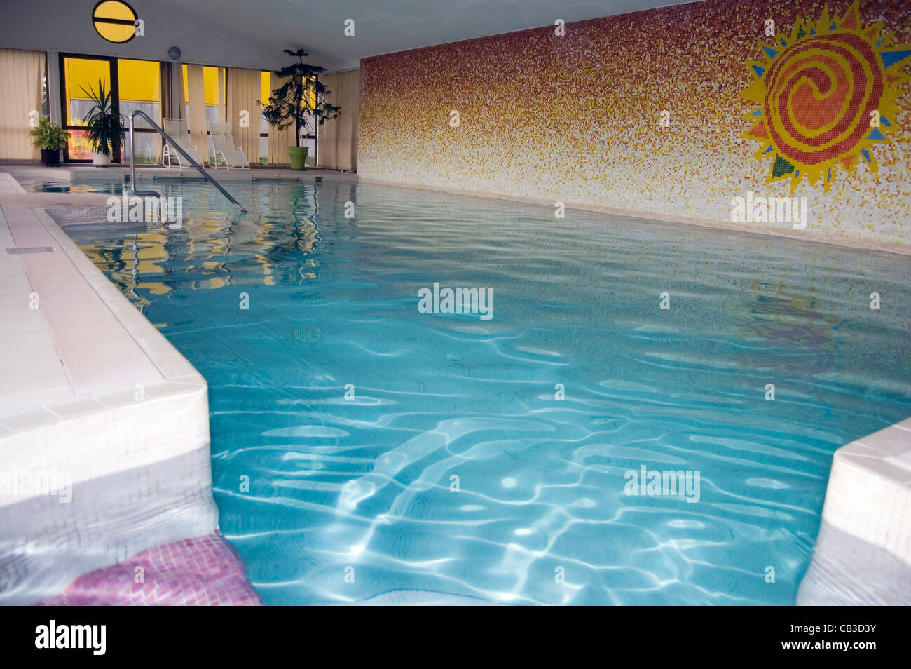 Thermal Indoor Swimming Pool Stock Photo - Alamy