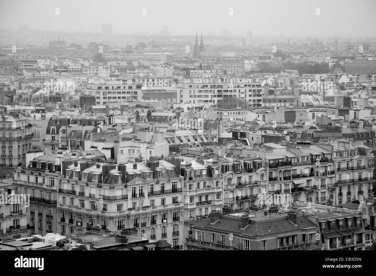 City of Paris, the buildings, view of the Eiffel Tower in the fall ...