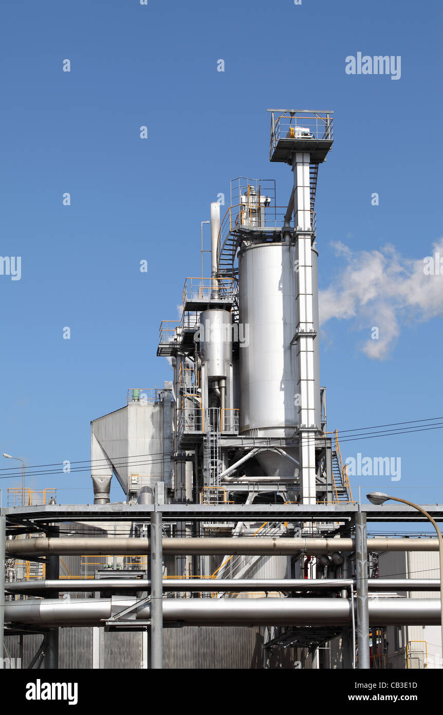 Distillation furnace hi-res stock photography and images - Alamy