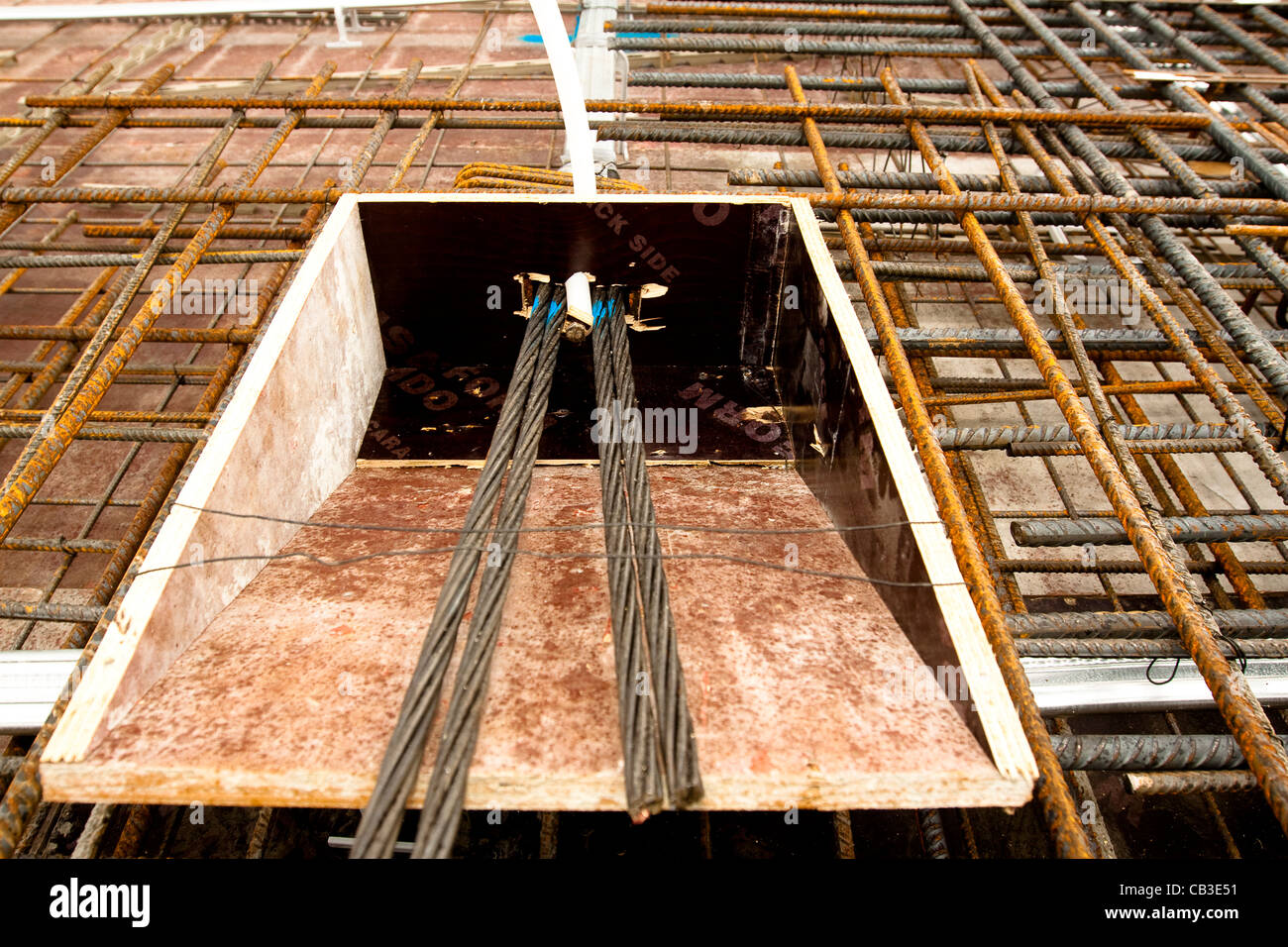 Post tensioning hi-res stock photography and images - Alamy