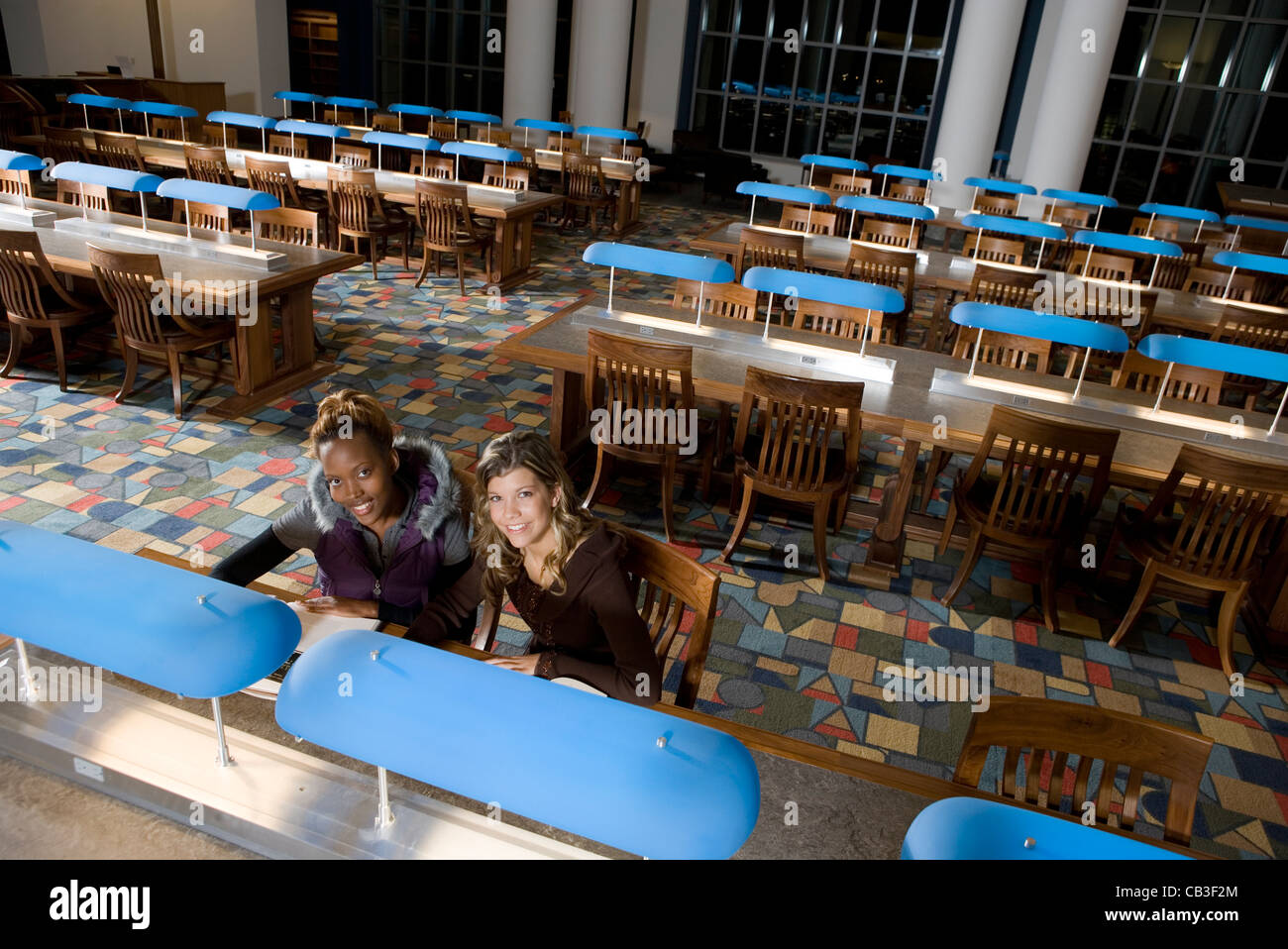 Woman night shadow reading book hi-res stock photography and images - Alamy