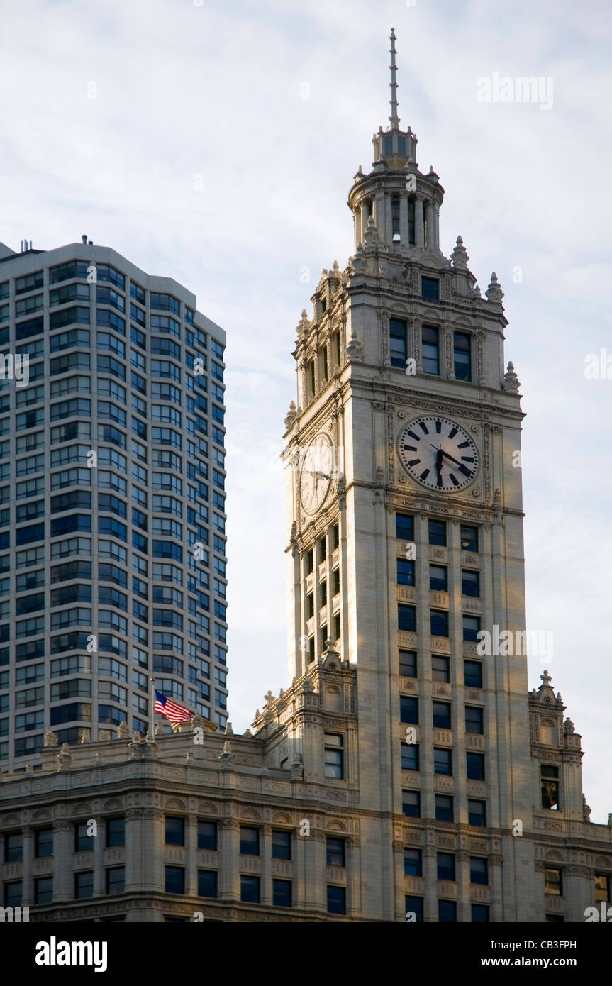 Clock tower on the Wrigley building, Chicago Illinois Stock Photo - Alamy