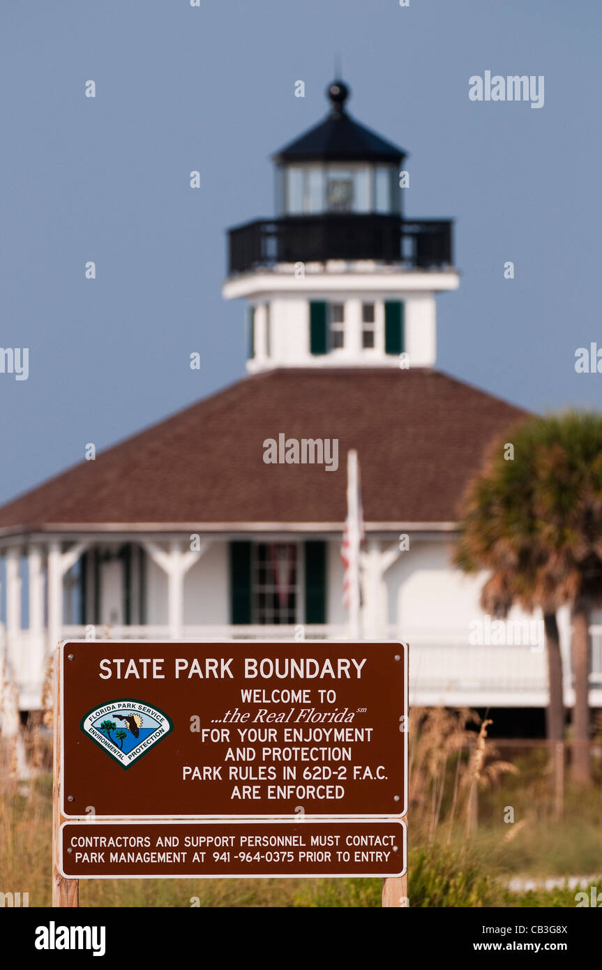 Sign marking the State Park Boundary, Boca Grande, South West Florida ...