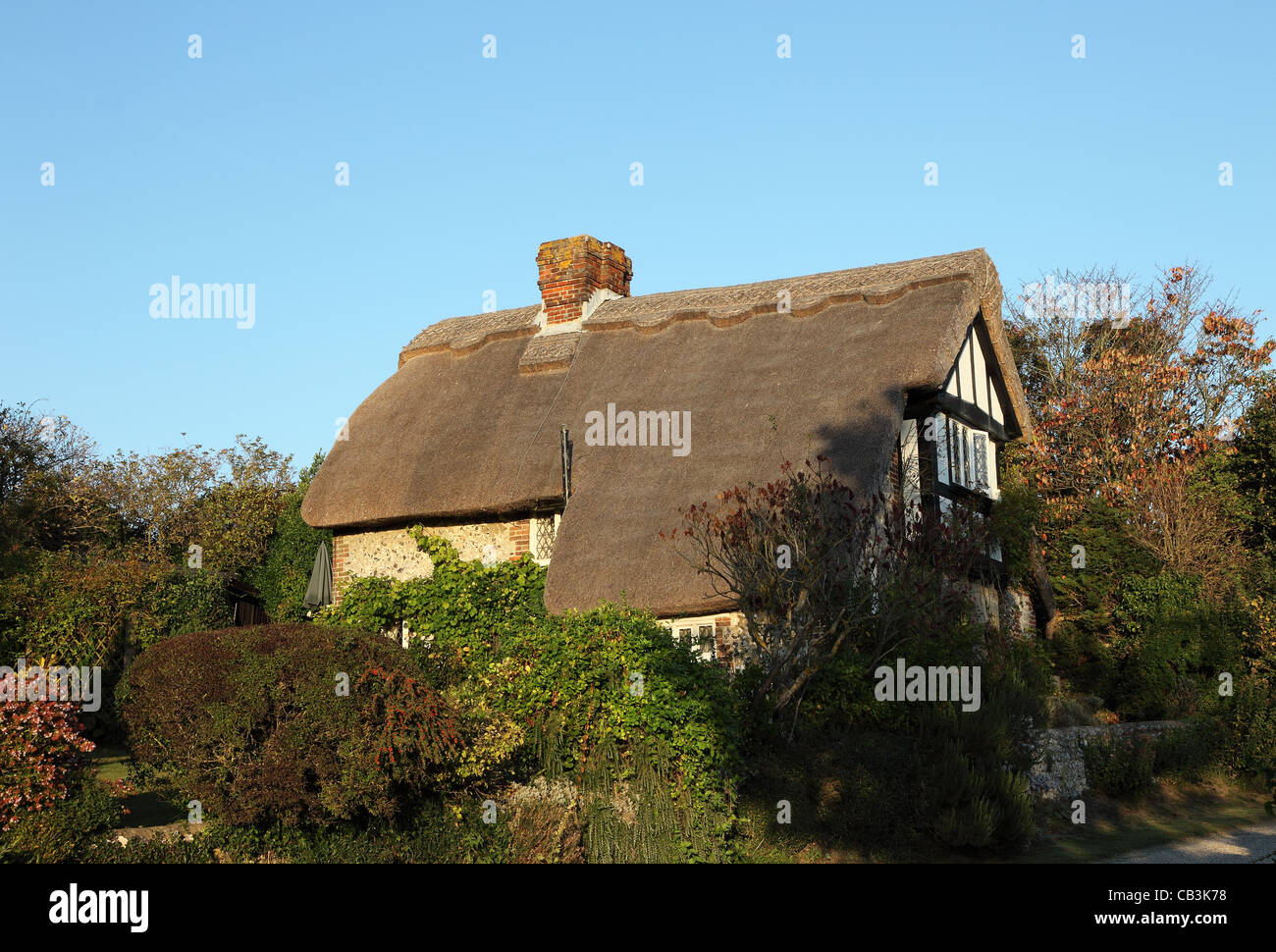 Sussex cottage hi-res stock photography and images - Alamy