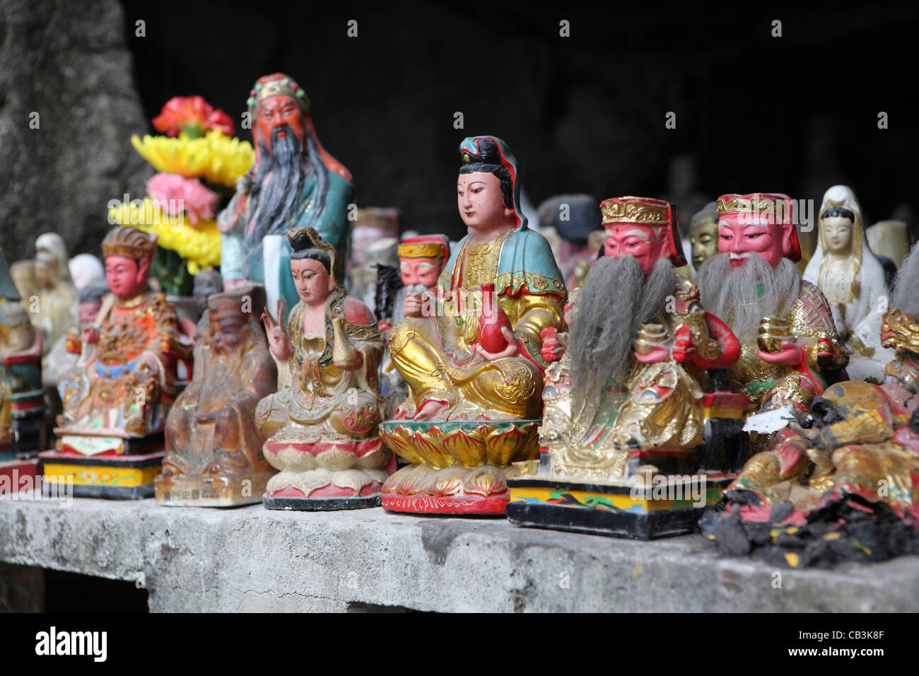 very large group of statuettes old figurines of traditional Chinese ...