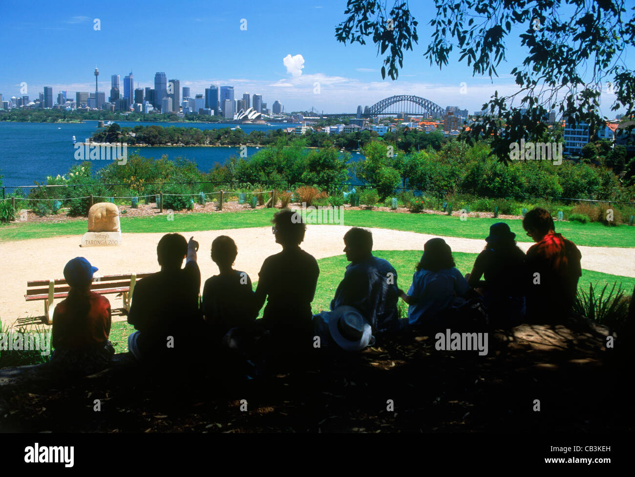 Children at the opera house hi-res stock photography and images - Alamy