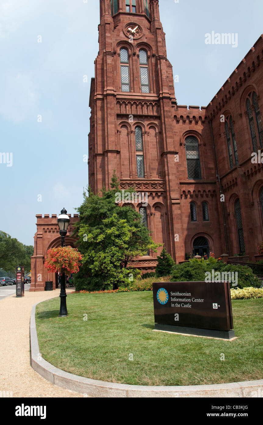 The Smithsonian Institute Castle in Washington DC, United States of ...