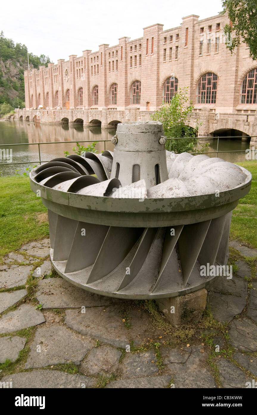 Hydro electric plant hi-res stock photography and images - Alamy