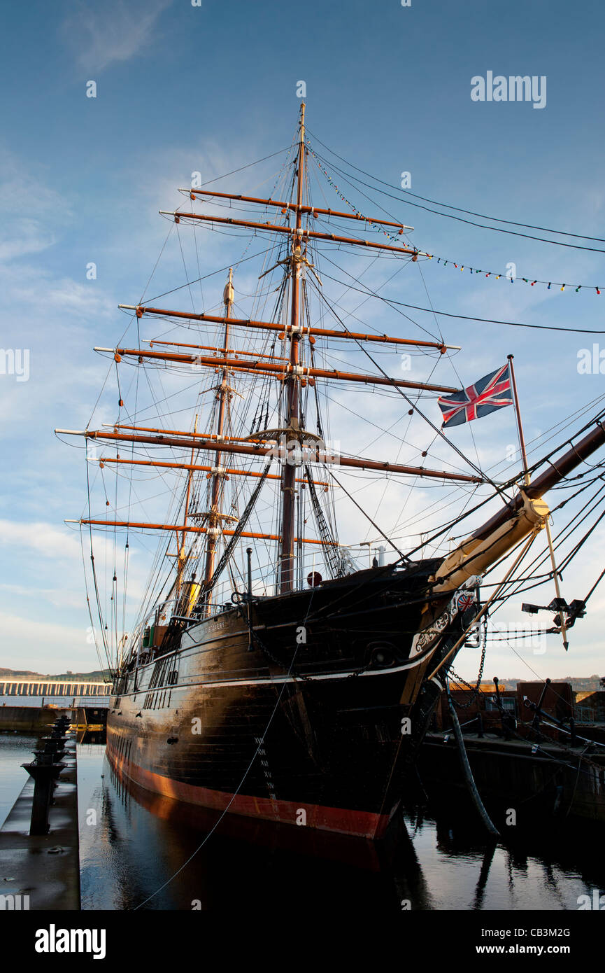 Ss discovery in dundee docks hi-res stock photography and images - Alamy