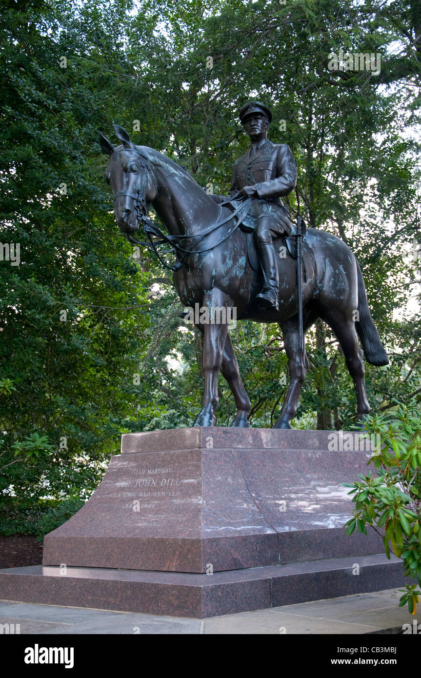 Arlington National Cemetery Statue