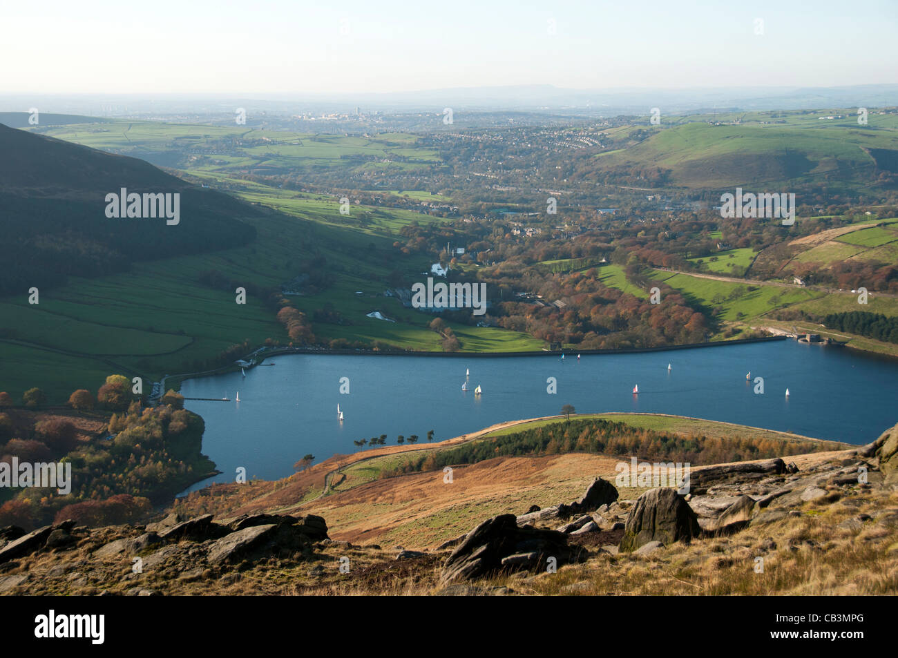 Dove Stone reservoir from the edge of Dove Stone Moss, Saddleworth ...