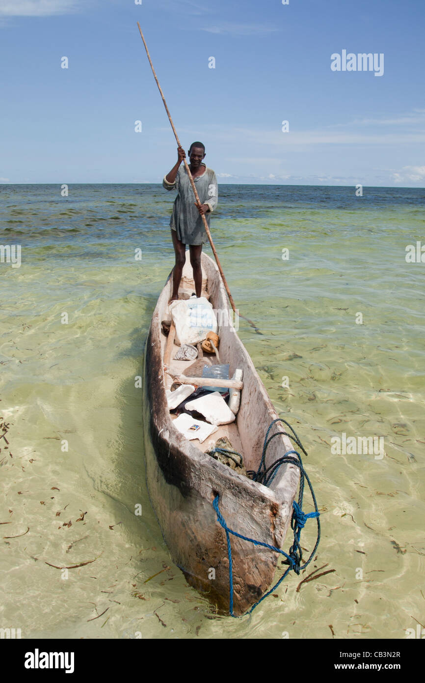Kenyan boat hi-res stock photography and images - Alamy