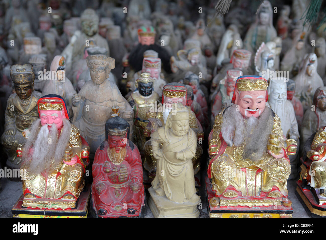 very large group of statuettes old figurines of traditional Chinese ...