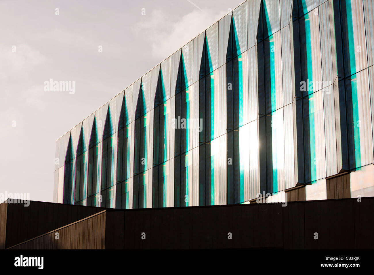 The New Business Hub building at MMU, Manchester Metropolitan ...