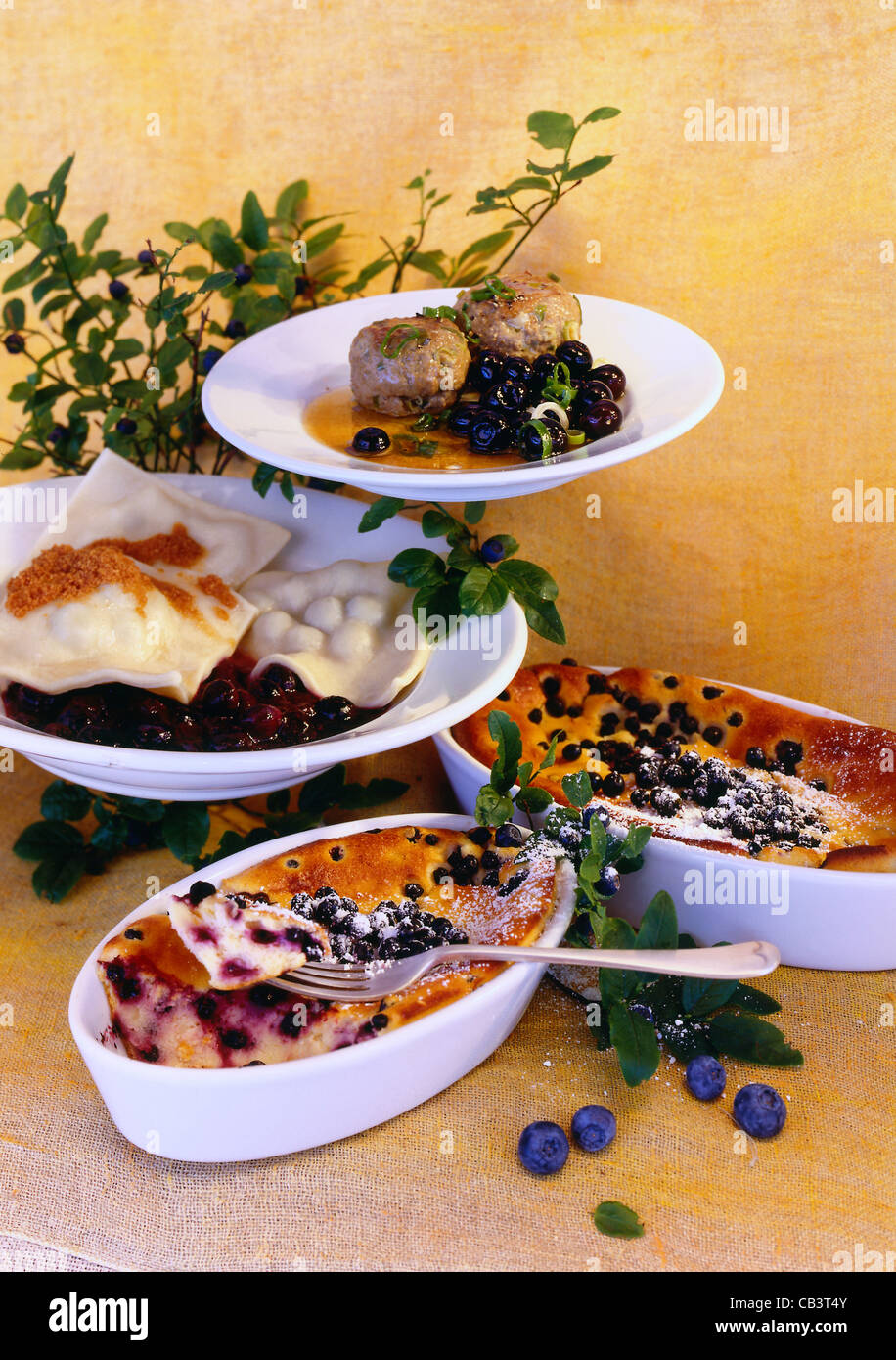 Tableau: Meatballs with blueberry salad / curd soufflé with blueberries ...