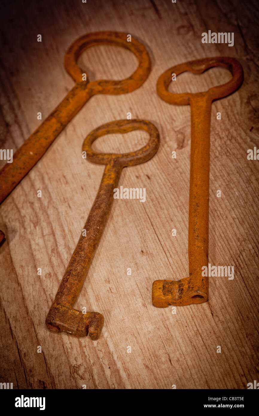 Vintage keys on open hi-res stock photography and images - Alamy
