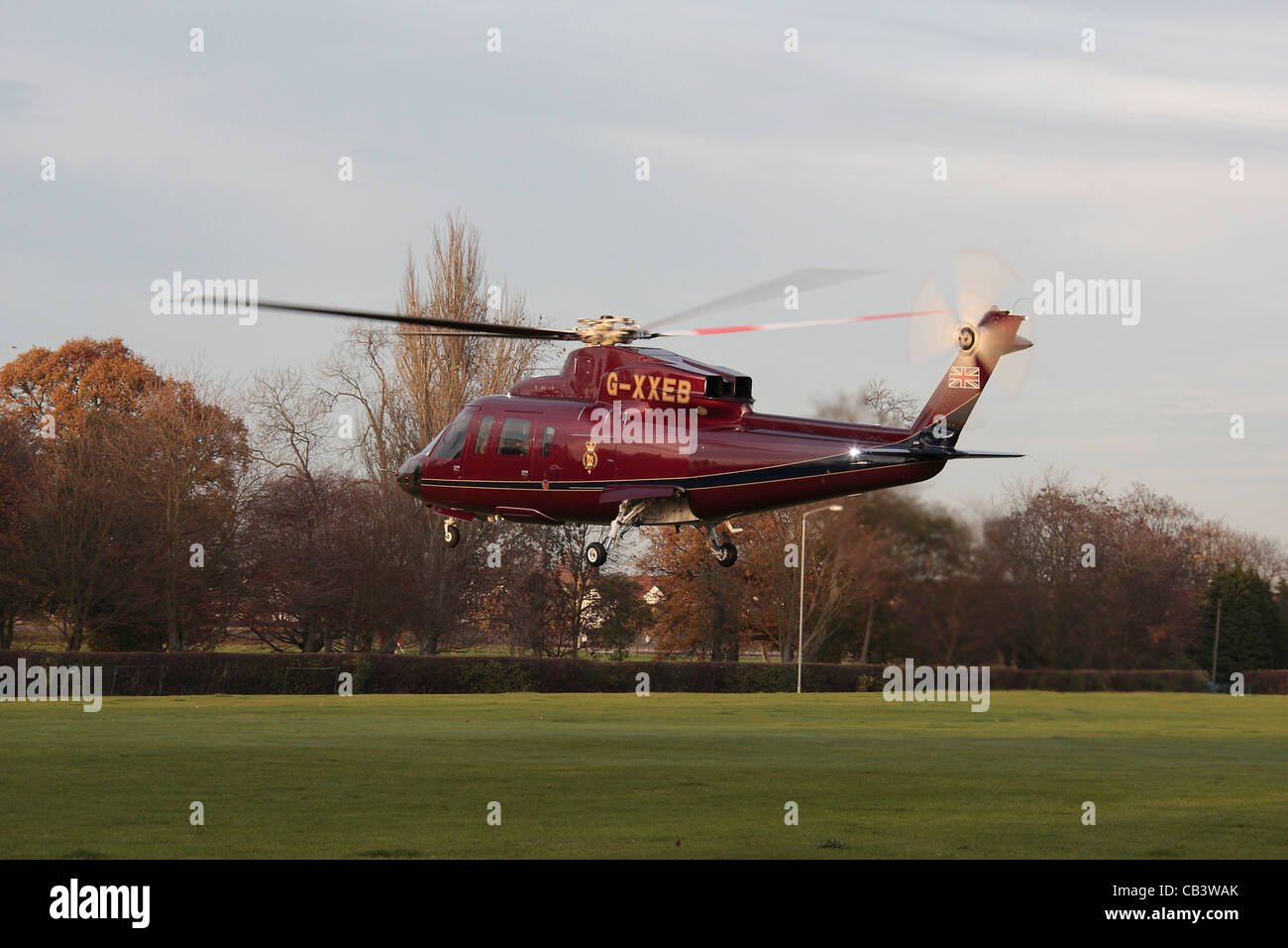 The queens helicopter flight hi-res stock photography and images - Alamy