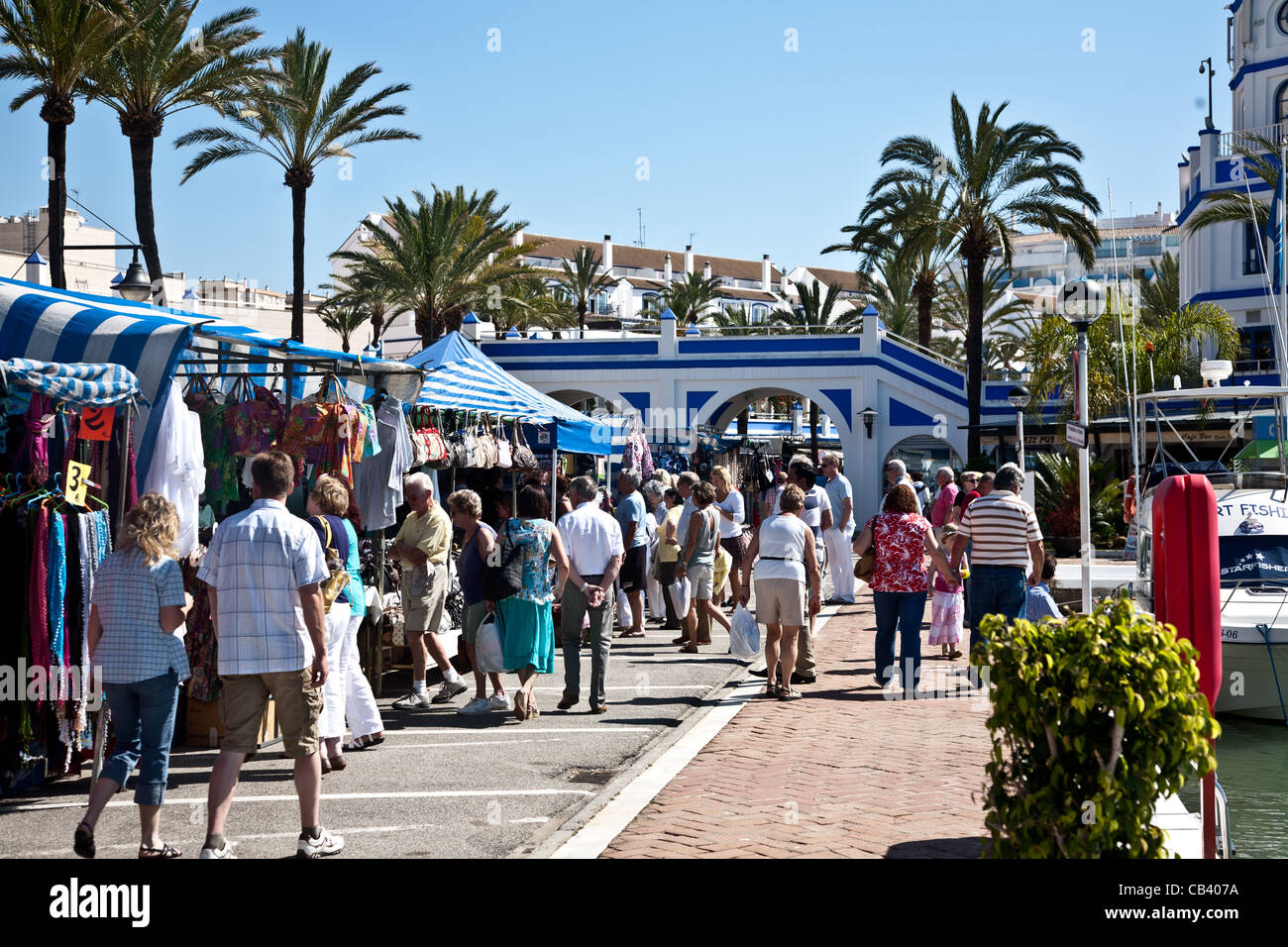 Estepona market hi-res stock photography and images - Alamy