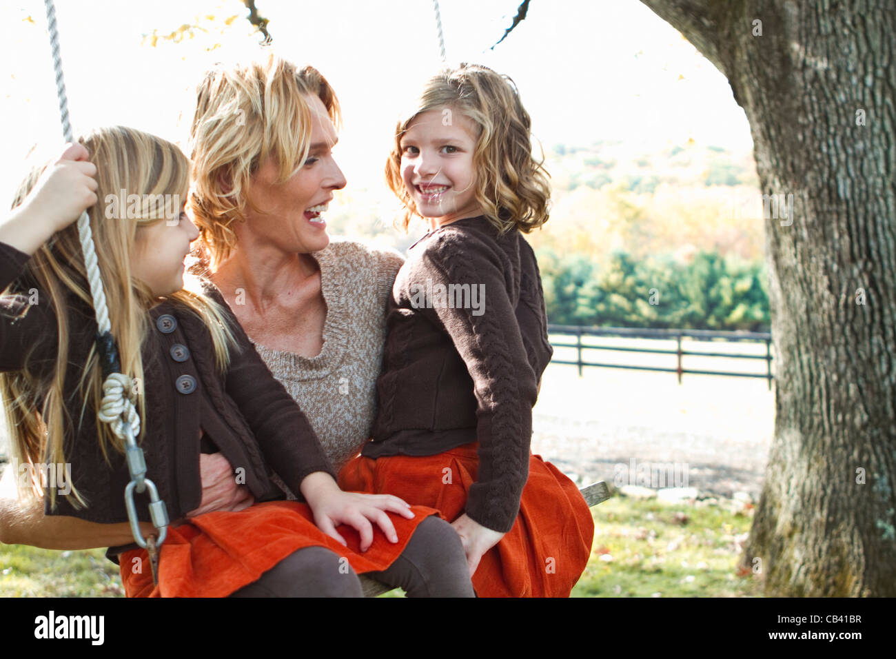 Mother daughter sharing autumn hi-res stock photography and images - Alamy