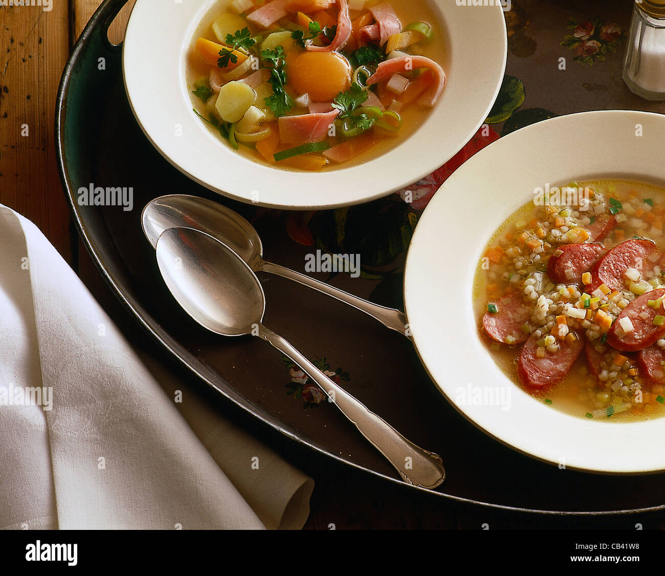 Tableau: Vegetable soup with insert / barley soup with boiling sausage ...
