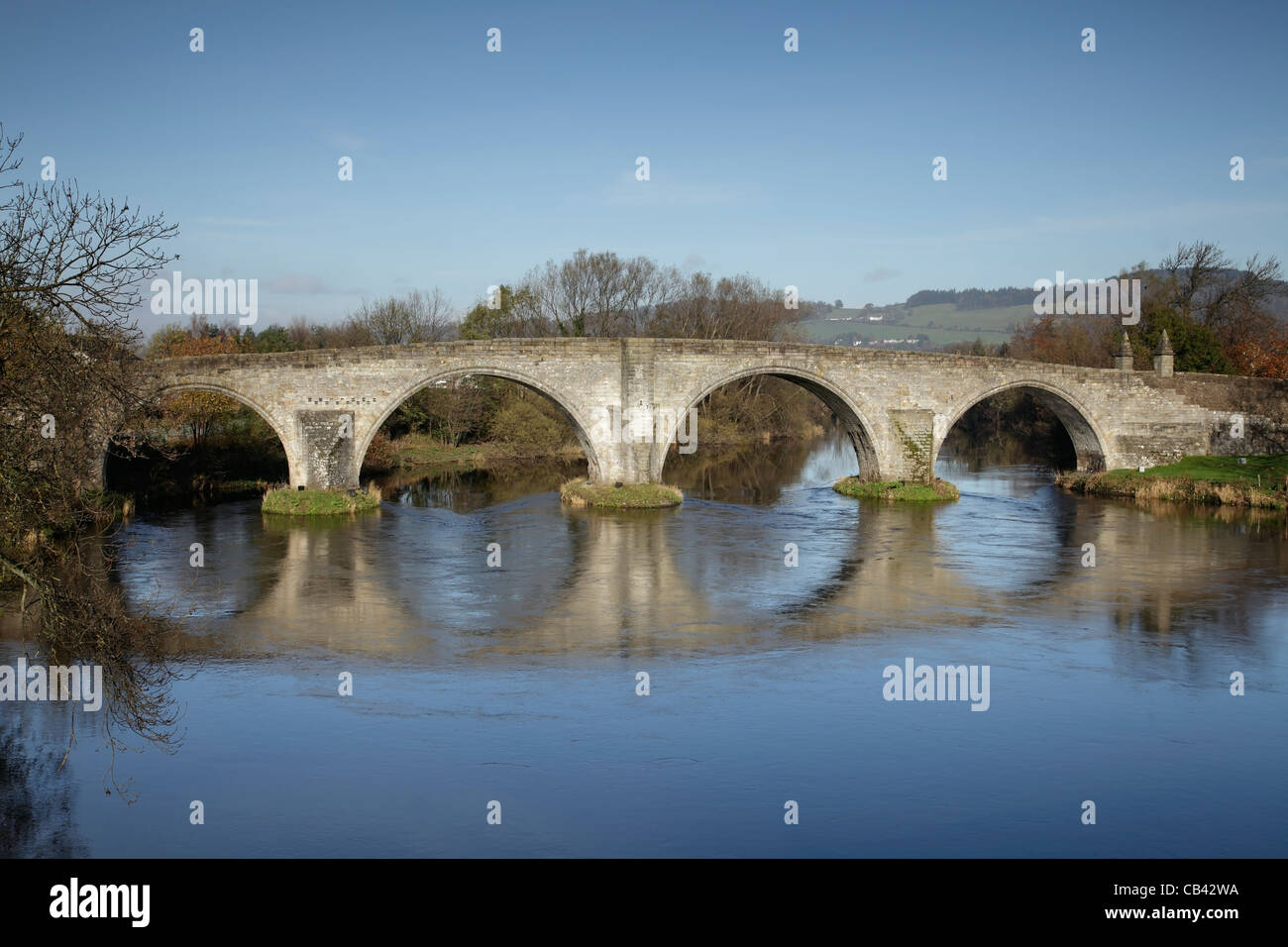 Old stirling bridge hi-res stock photography and images - Alamy