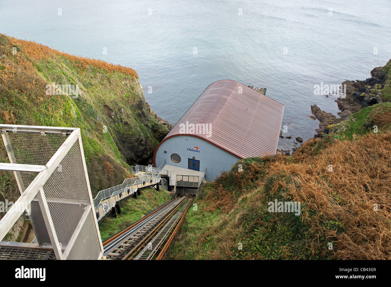 Lizard lifeboat station hi-res stock photography and images - Alamy