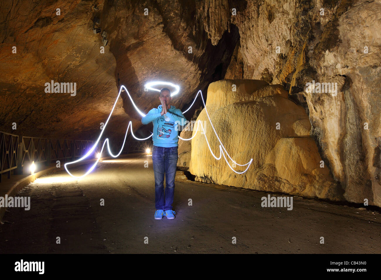 playing with long exposure photography. Photos inside a cave Stock ...