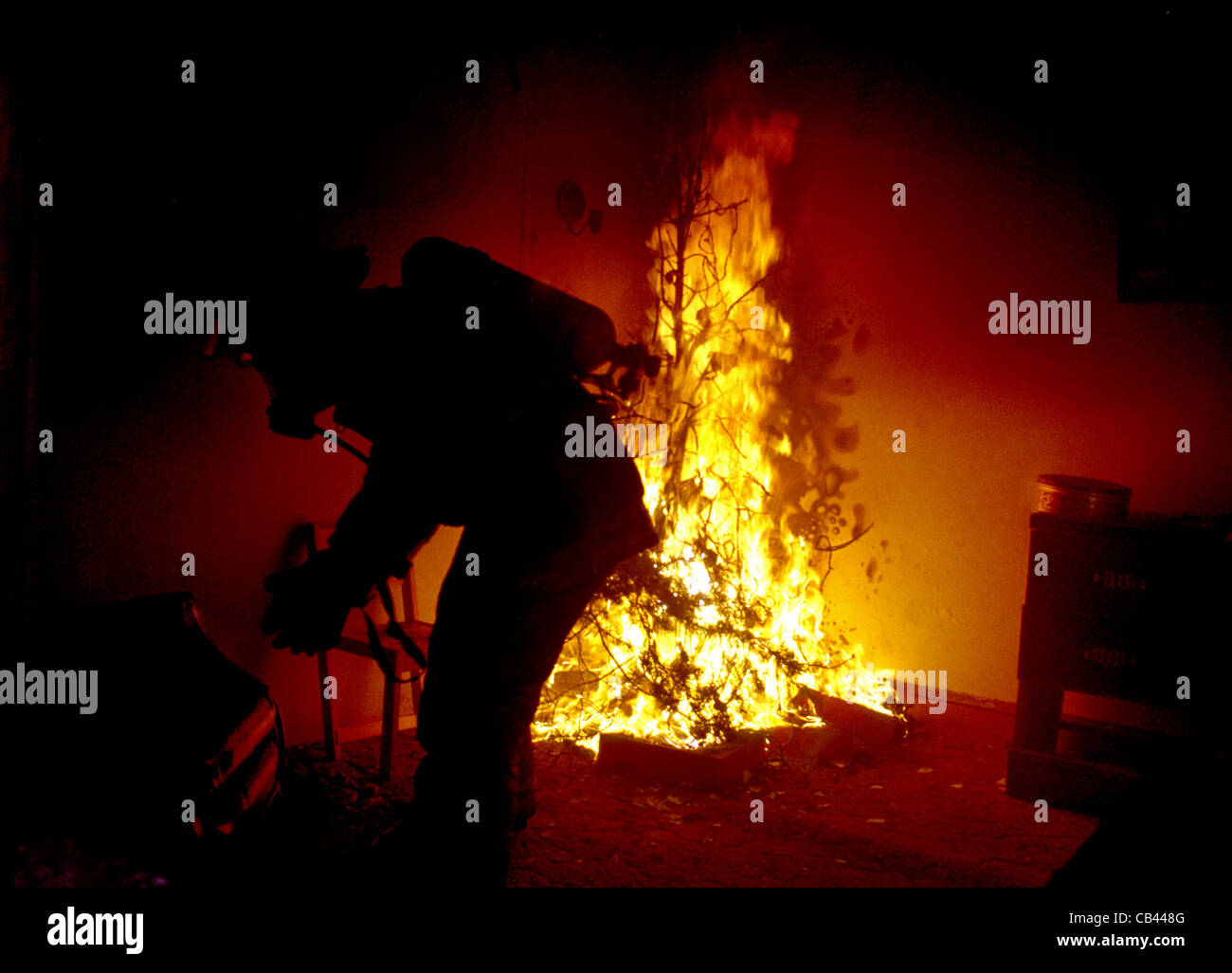 Christmas tree on fire hi-res stock photography and images - Alamy