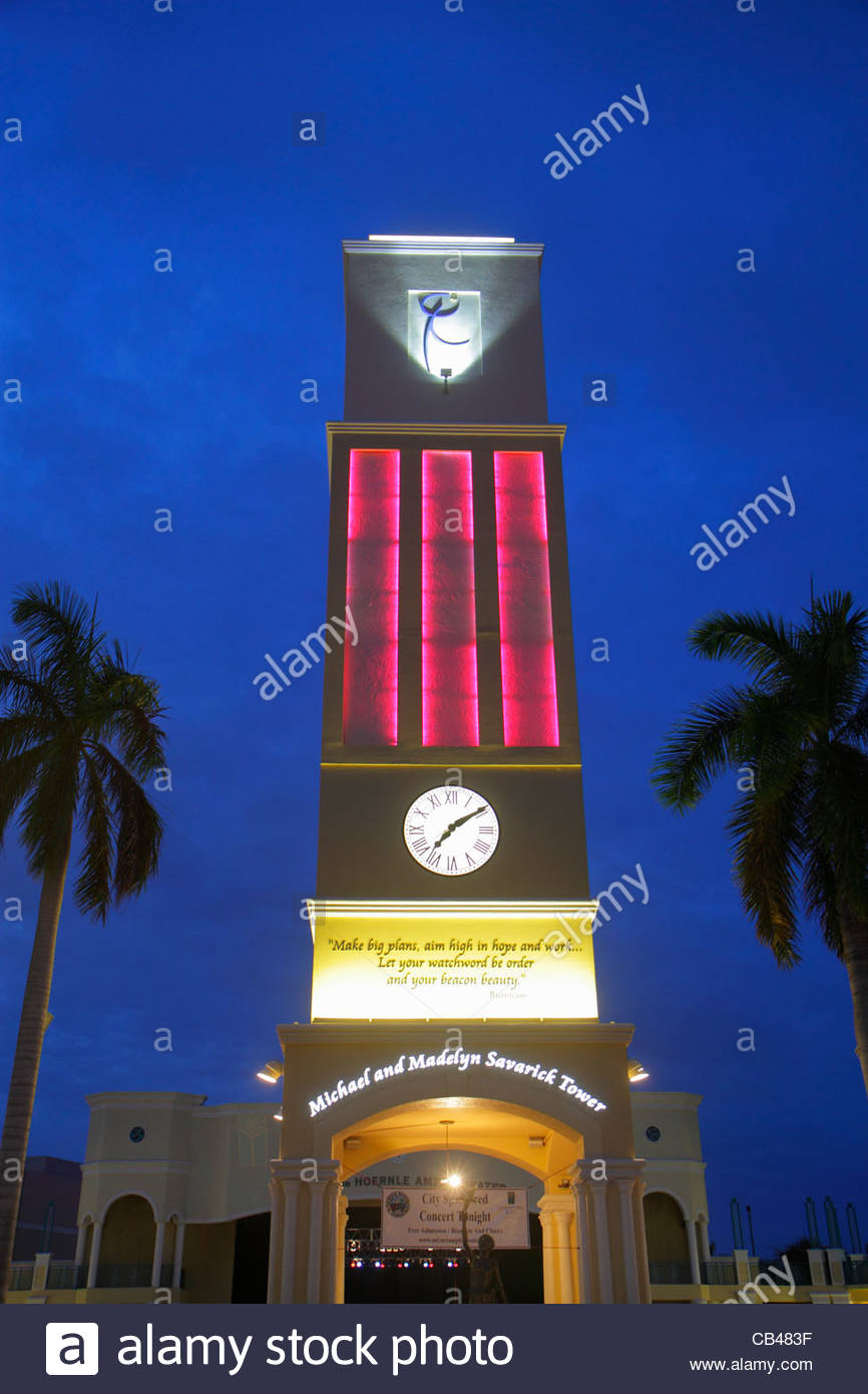 Mizner Park Plaza Real Stock Photos & Mizner Park Plaza Real Stock ...