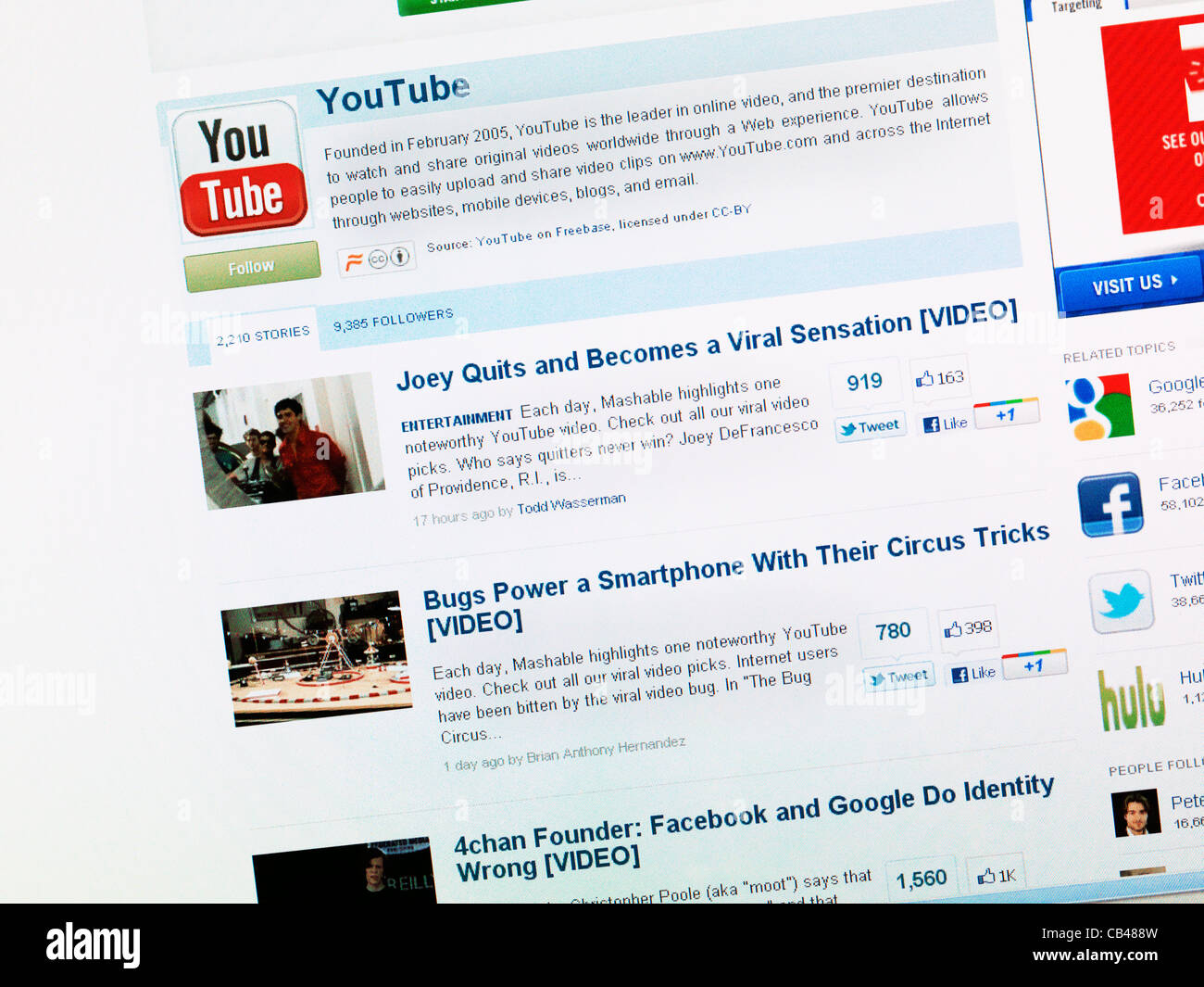 YouTube Page On Computer Screen Stock Photo - Alamy