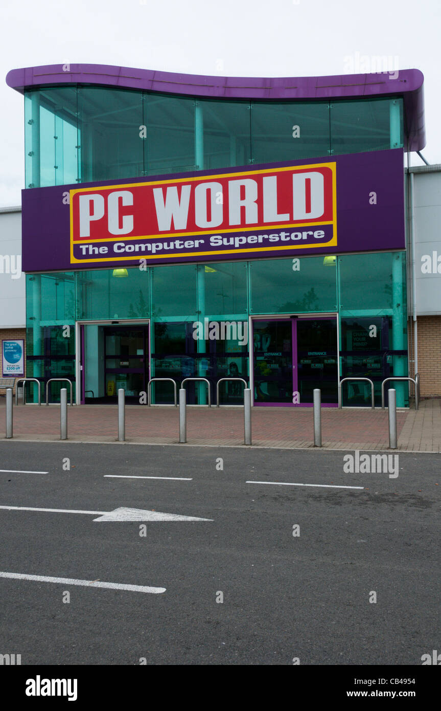 PC World retail warehouse on an out of town estate in Broadstairs, Kent ...