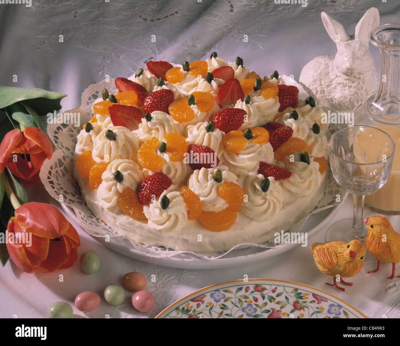 Advocaat cake hi-res stock photography and images - Alamy