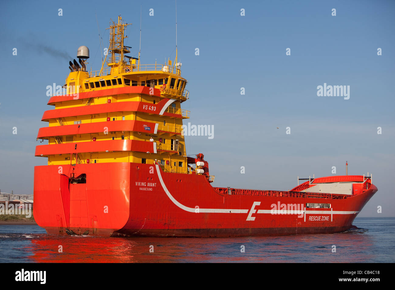 VIKING AVANT is built with bridge and engine aft, oil industry supply ...