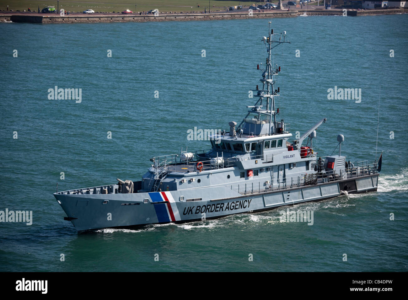 Uk border agency patrol boat vessel hi-res stock photography and images ...