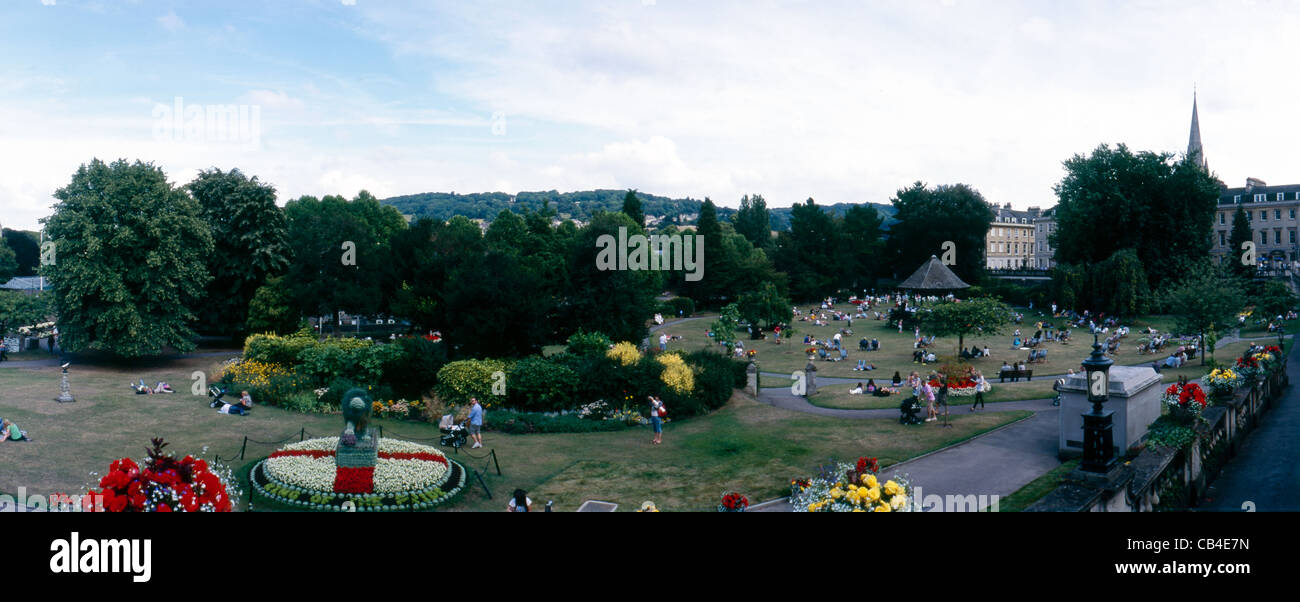 Parade gardens park bath hi-res stock photography and images - Alamy