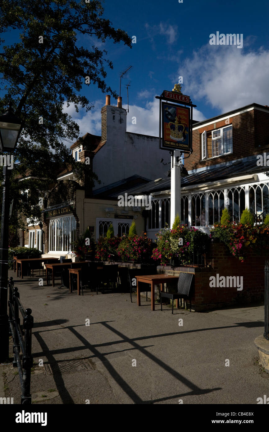 the bull and crown (1751) strand on the green chiswick london england ...