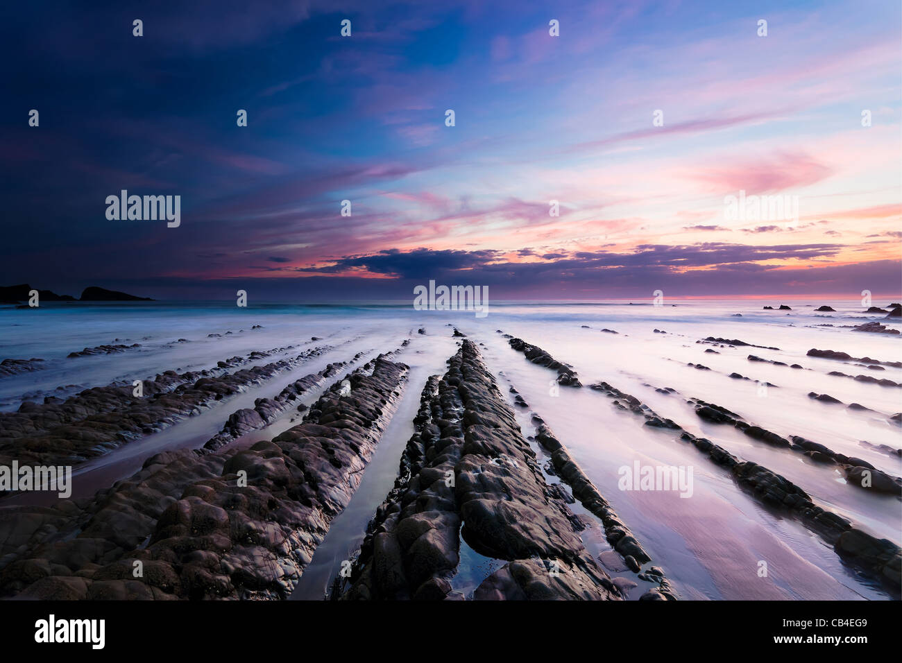 Sunset drama hi-res stock photography and images - Alamy
