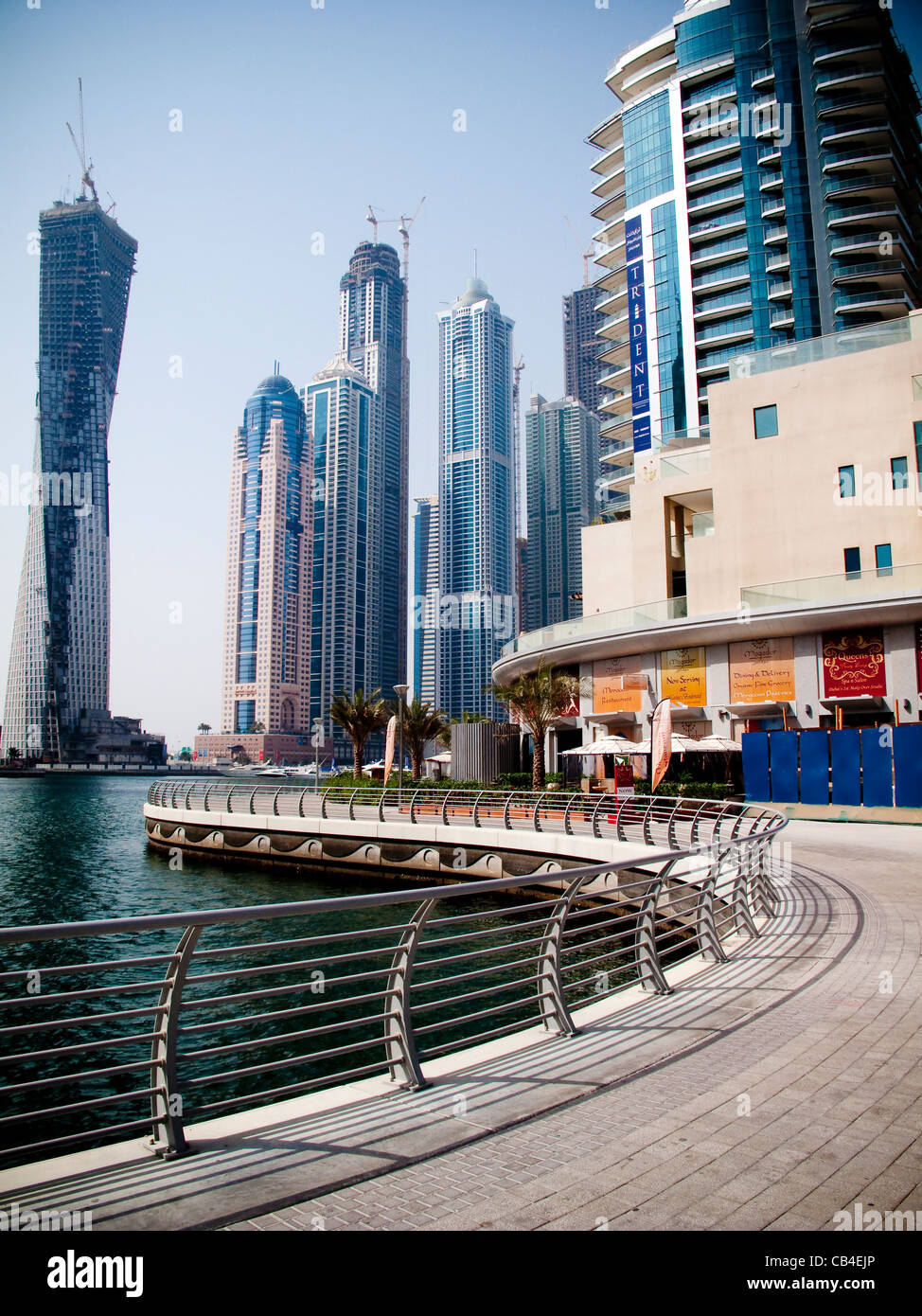 Skyscrapers dubai marina uae hi-res stock photography and images - Alamy