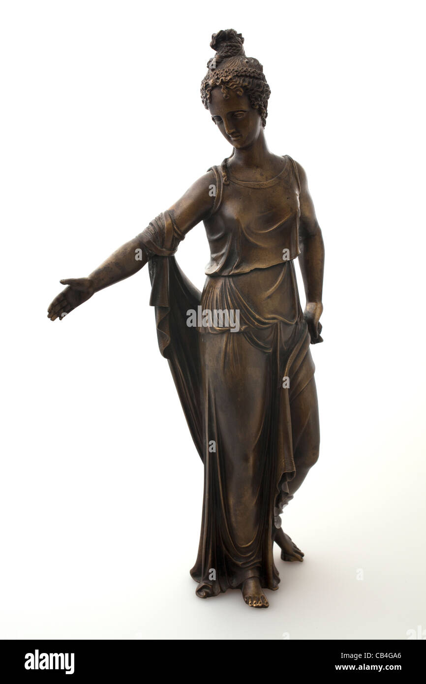 Roman old woman statue hi-res stock photography and images - Alamy