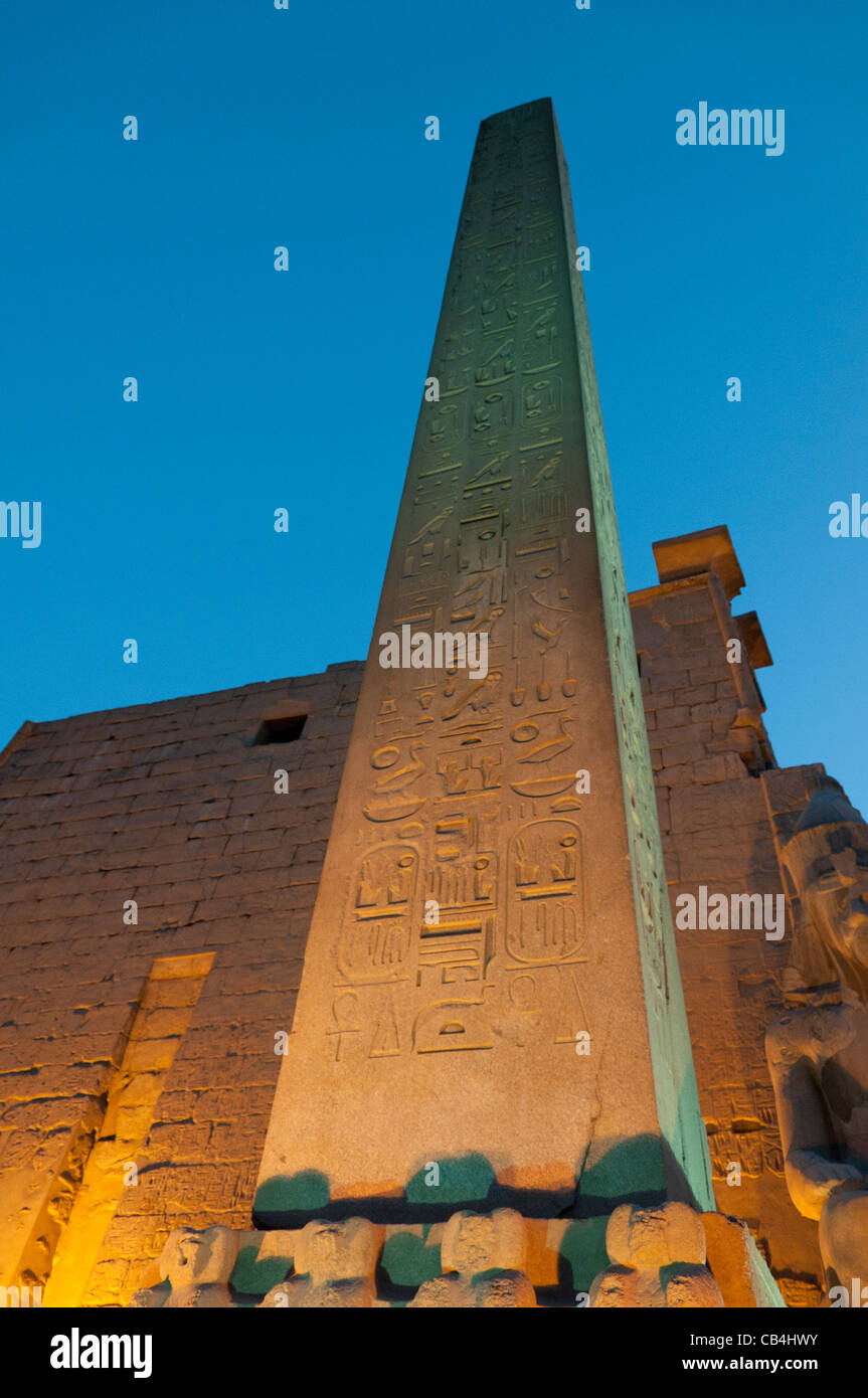 Obelisk temple hi-res stock photography and images - Alamy