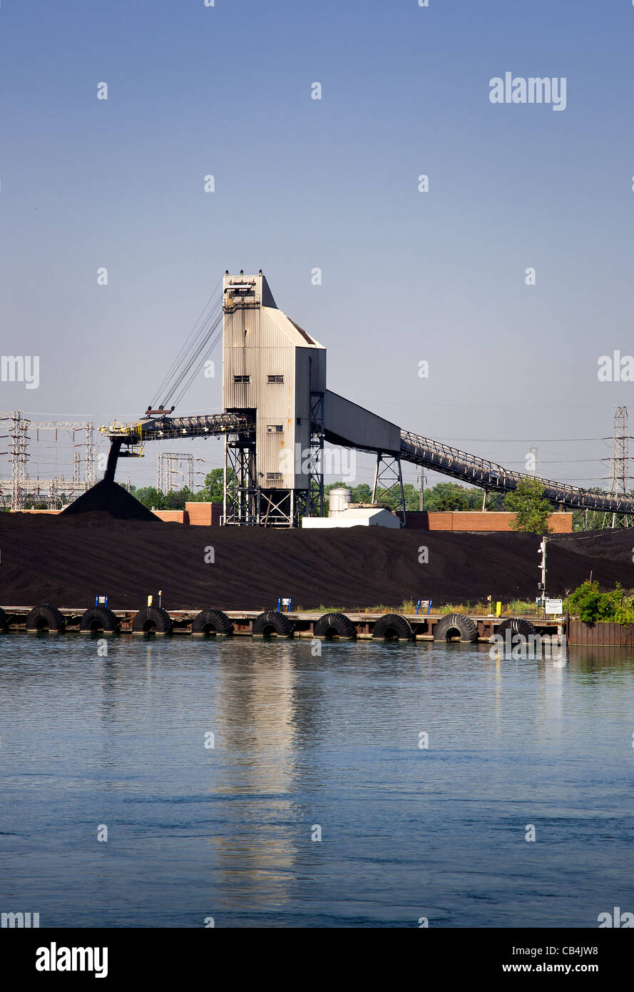 Coal stack hi-res stock photography and images - Alamy