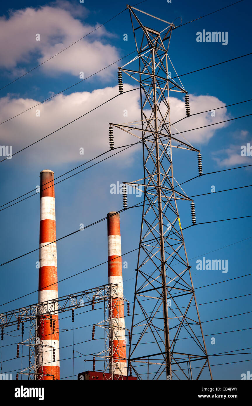 Coal stack hi-res stock photography and images - Alamy