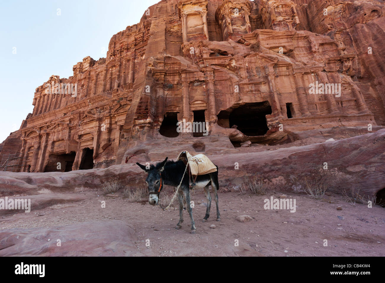 Roman east artefacts hi-res stock photography and images - Alamy