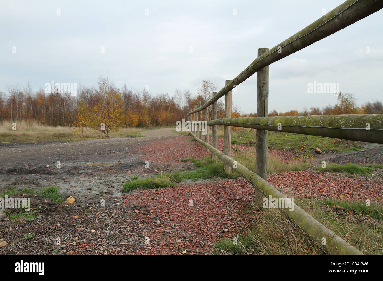 fence wooden 3 bar fencing Stock Photo - Alamy