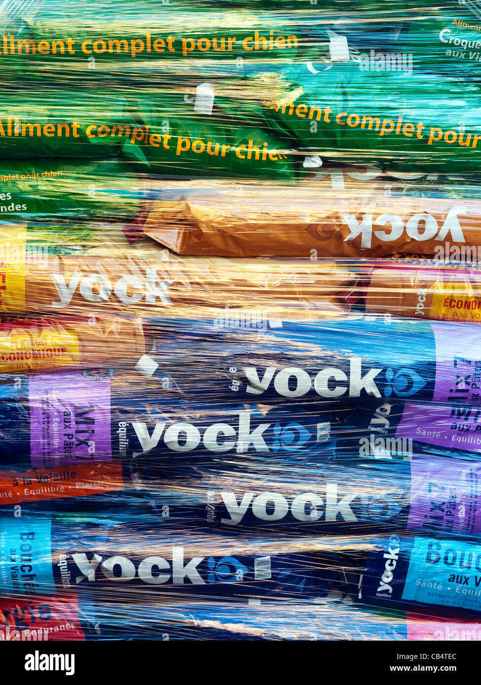Stack of bags of bulk animal food at garden center - France Stock Photo ...