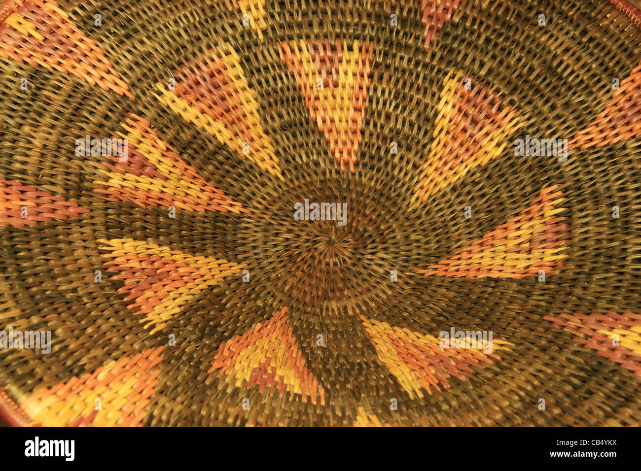 African weaving basket hi-res stock photography and images - Alamy